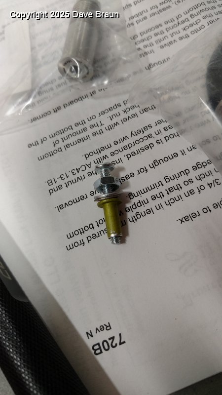 Photos D4835/Maintenance Home/Fuel Drains/Replacing fuel sample drains (2)